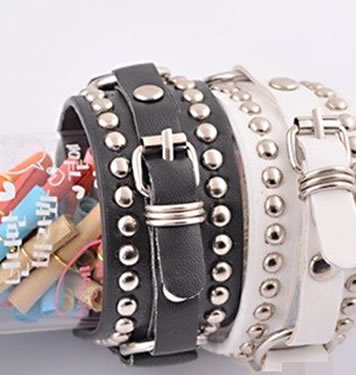 Black Punk Rivet Belt Buckle Bracelet