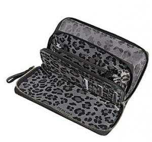 Perlina Logo Plate Wallet in Merlot